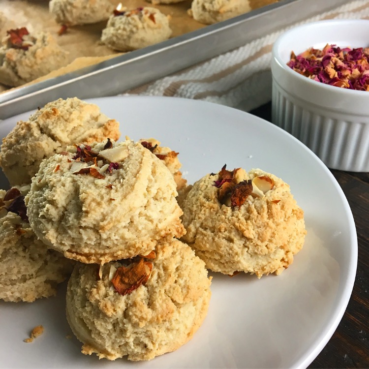 Nan-E Badami: Persian Almond Cookies | Roxana's Kitchen